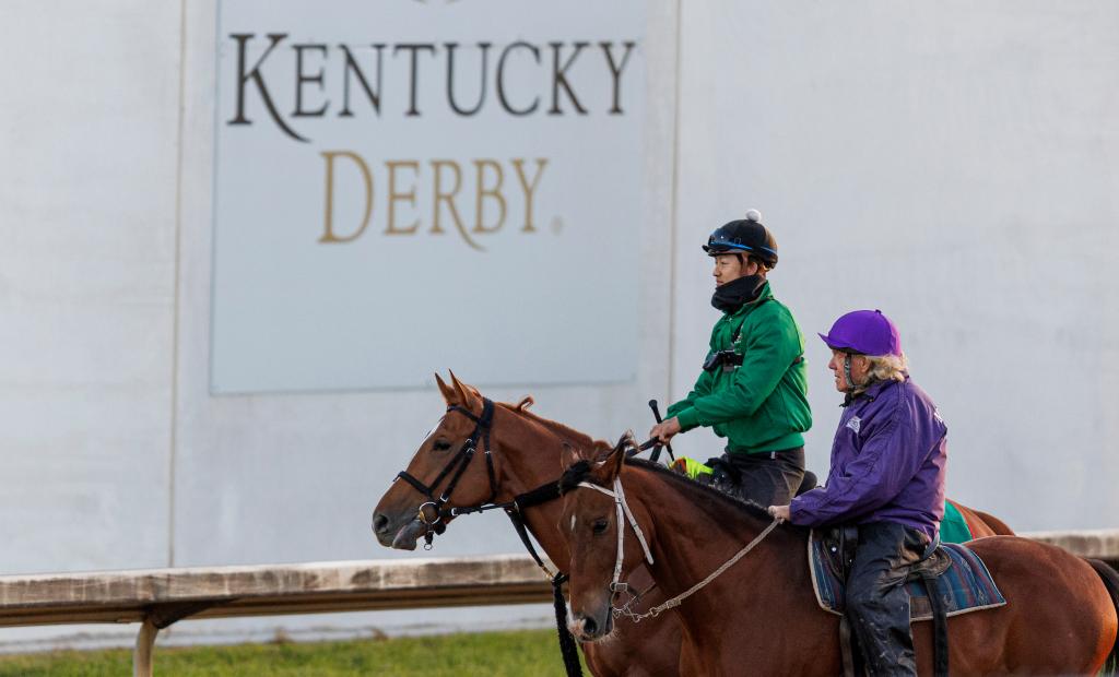 Experienced Horseman Mike Crowder Helps Put Team Japan at Ease ...