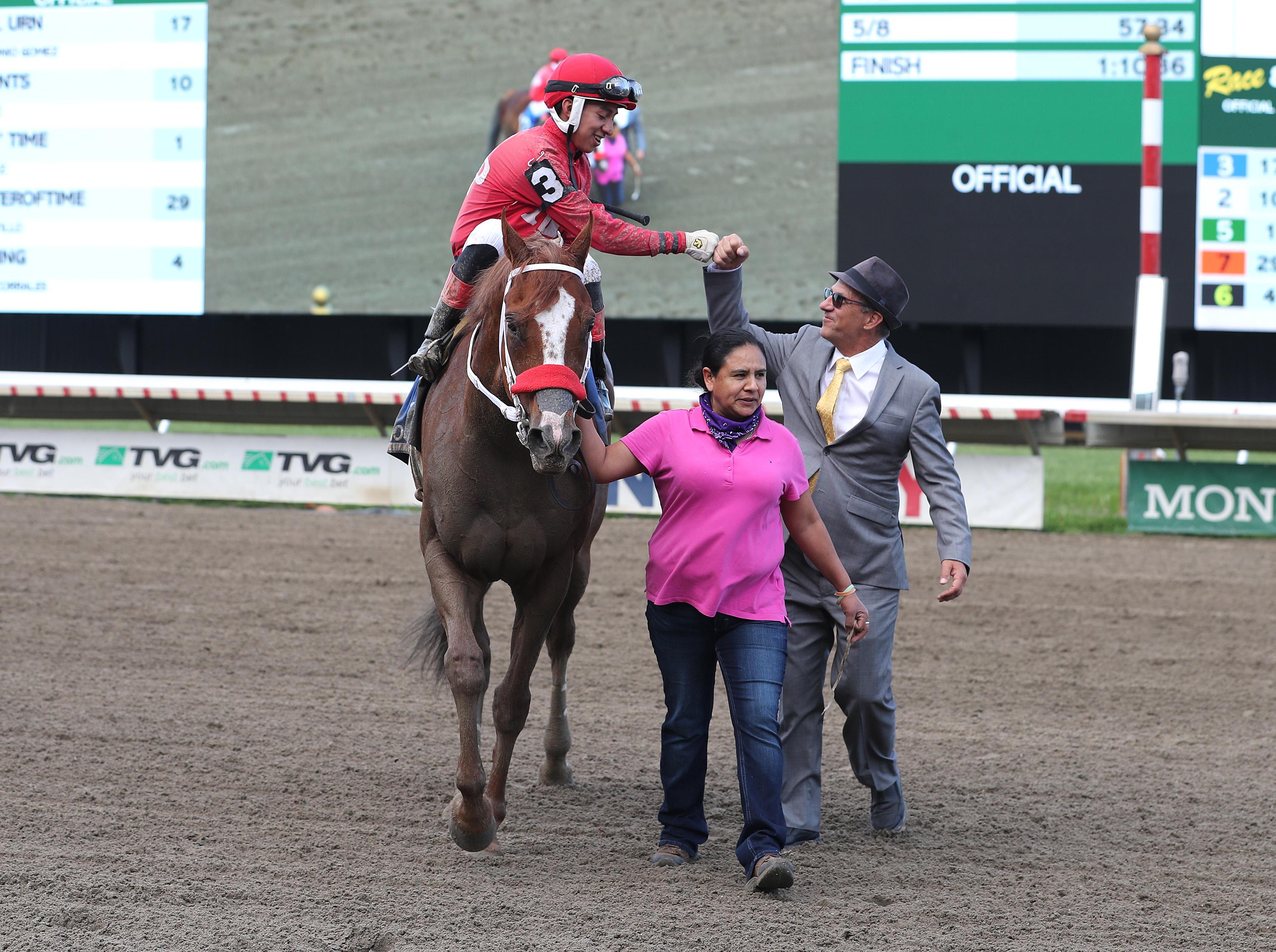 Multiple Helping Hands Propelled Young Rider Gomez to an Eclipse Award ...