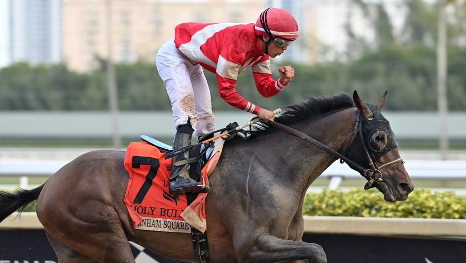 Burnham Square Rallies to Win Holy Bull Stakes | America's Best Racing