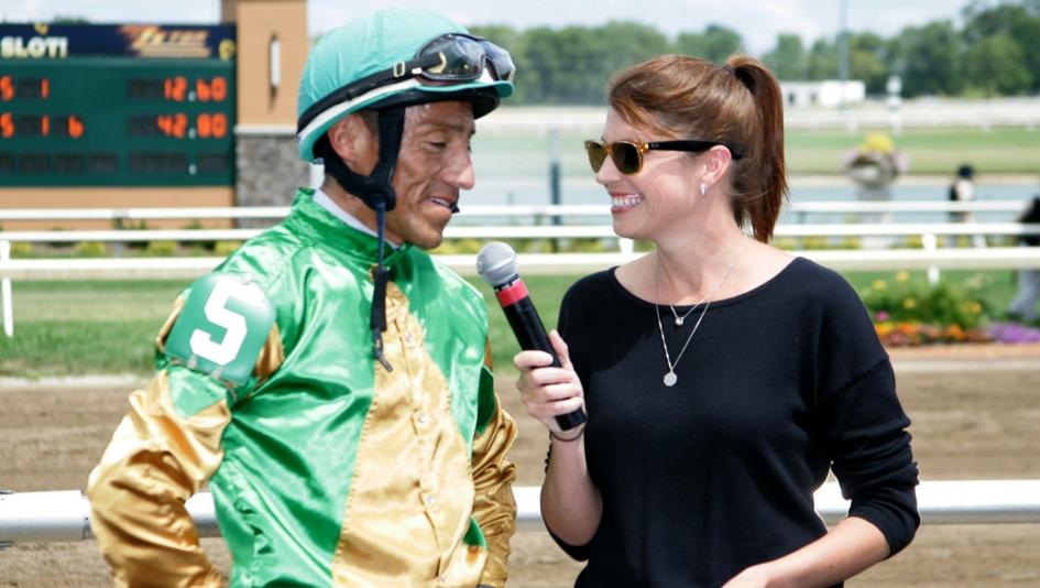 #FanFriday: Get to Know Nancy Ury-Holthus | America's Best Racing