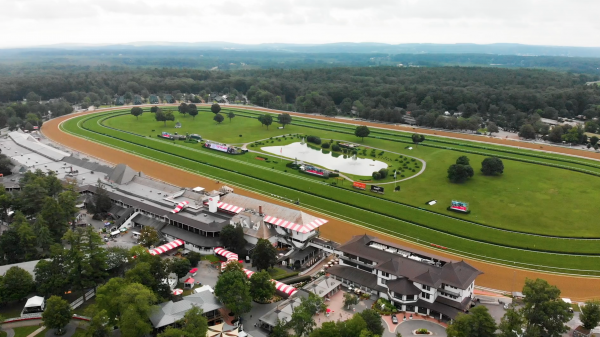 The Rich History of Saratoga Race Course, an Iconic Horse Racing Venue ...