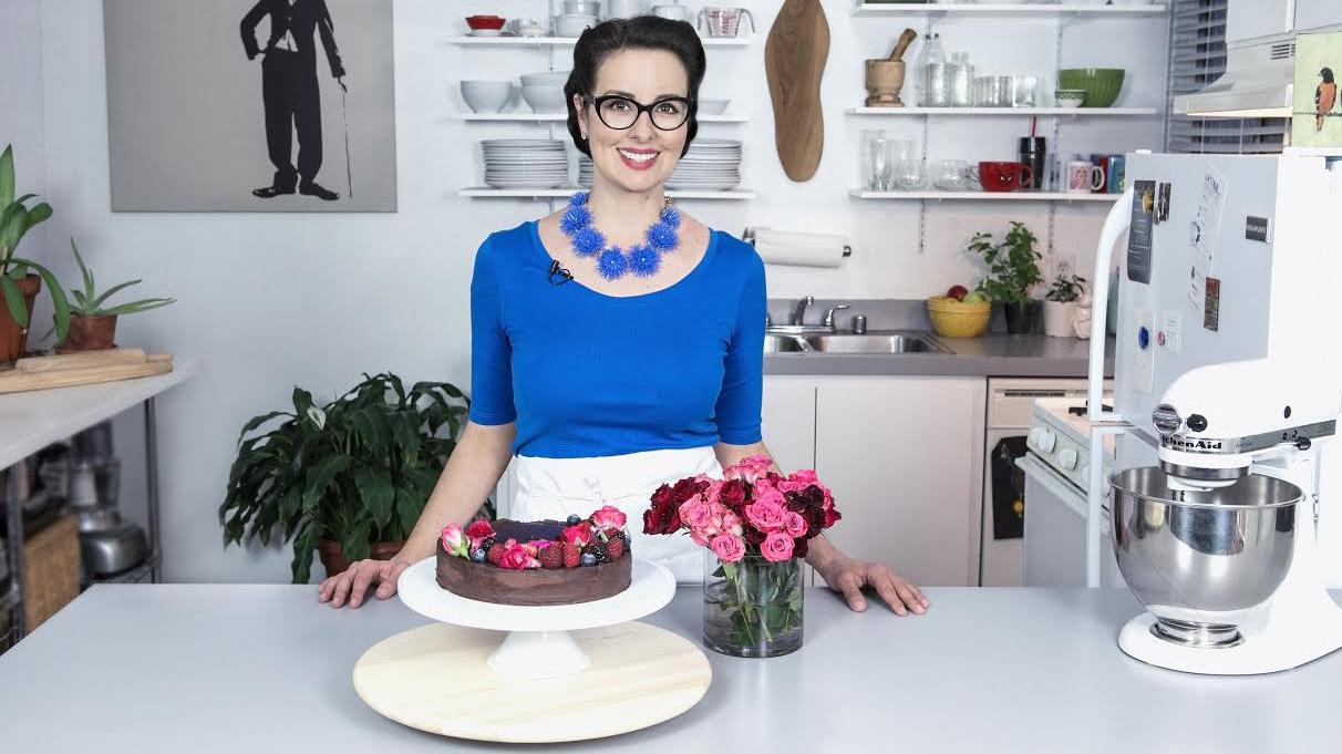 Winning Recipes with Chef Monti: World’s Richest Cake | America's Best ...